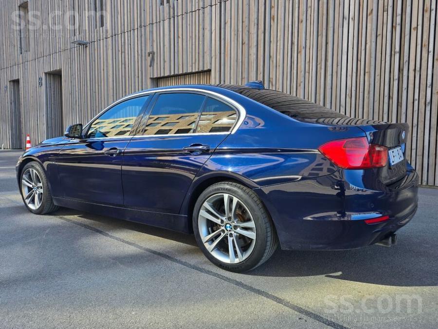 Blue BMW 330 2014 in Riga, with an engine capacity of 3.00 L and mileage of 156 thousand km for 14600 €, photo 4 on AUTOMOTO.COM.LV