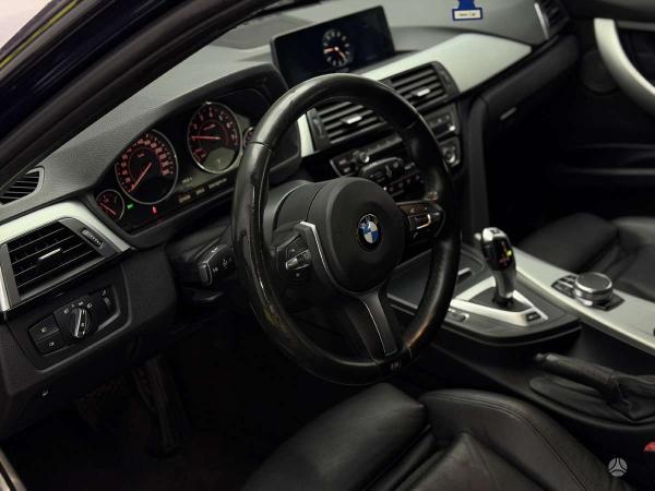 Blue BMW 330 2016 in Vilnius, with an engine capacity of 2.00 L and mileage of 232 thousand km for 13450 €, photo 9 on AUTOMOTO.COM.LV
