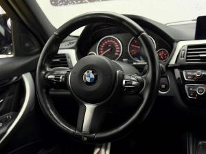 Zils BMW 330 2016 Viļņa, ar dzinēja tilpumu 2.00 L un nobraukumu 232 tūkst. km par 13450 €, foto 16 vietnē AUTOMOTO.COM.LV