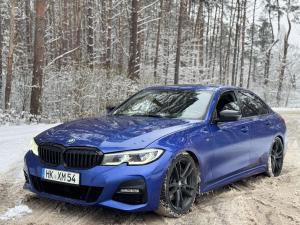Blue BMW 330 2019 in Ukmerge, with an engine capacity of 2.99 L and mileage of 160 thousand km for 25500 €, photo 3 on AUTOMOTO.COM.LV