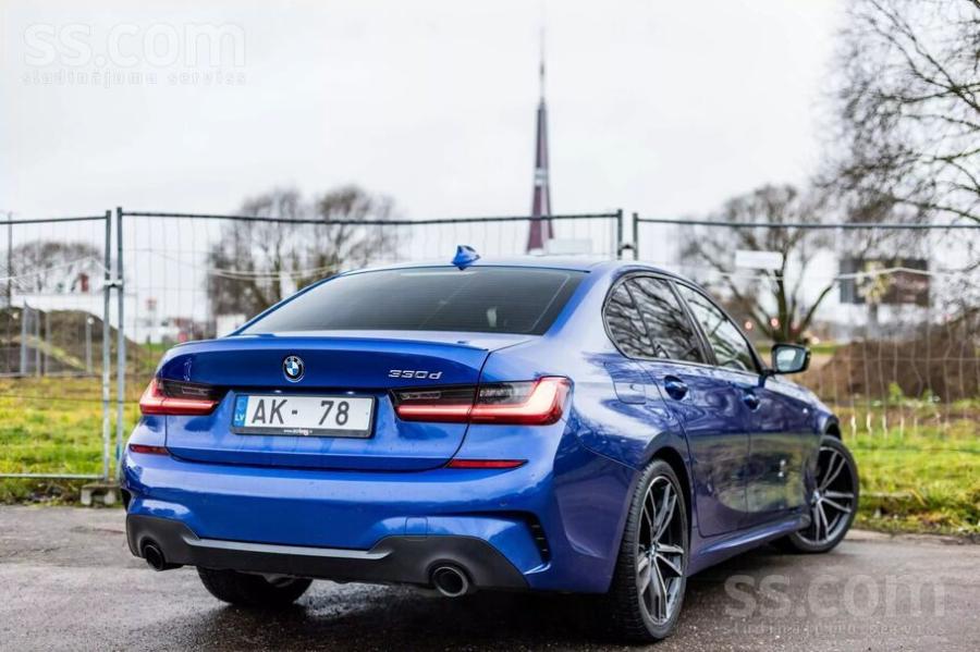 Blue BMW 330 2019 in Riga, with an engine capacity of 3.00 L and mileage of 195 thousand km for 23999 €, photo 24 on AUTOMOTO.COM.LV