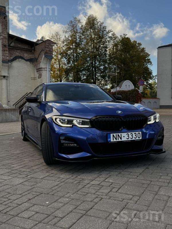 Zils BMW 330 2019 Jelgava, ar dzinēja tilpumu 3.00 L un nobraukumu 105 tūkst. km par 37500 €, foto 1 vietnē AUTOMOTO.COM.LV