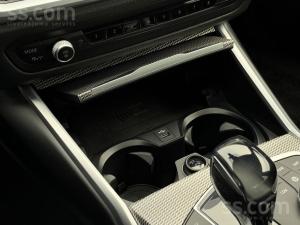Синий БМВ 330 2019 в Тукумс, объемом двигателя 3.00 л и пробегом 241 тыс. км за 21890 €, фото 17 на AUTOMOTO.COM.LV