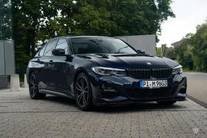 Blue BMW 330 2020 in Vilnius, with an engine capacity of 2.00 L and mileage of 50 thousand km for 27000 €, photo 4 on AUTOMOTO.COM.LV