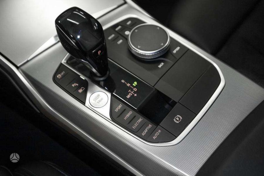 Синий БМВ 330 2020 в Тукумс, объемом двигателя 2.00 л и пробегом 150 тыс. км за 25990 €, фото 16 на AUTOMOTO.COM.LV
