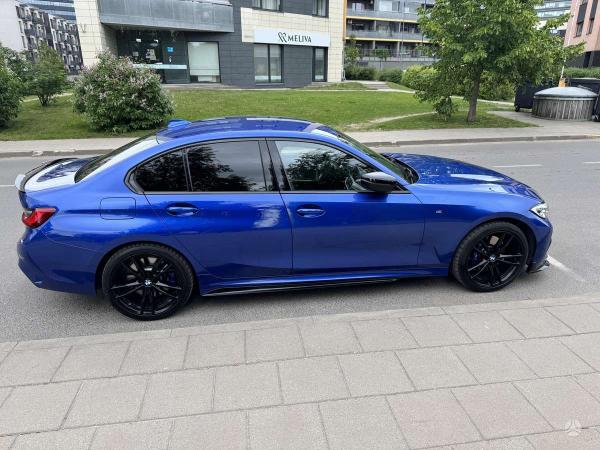 Blue BMW 330 2020 in Vilnius, with an engine capacity of 2.00 L and mileage of 117 thousand km for 26300 €, photo 1 on AUTOMOTO.COM.LV