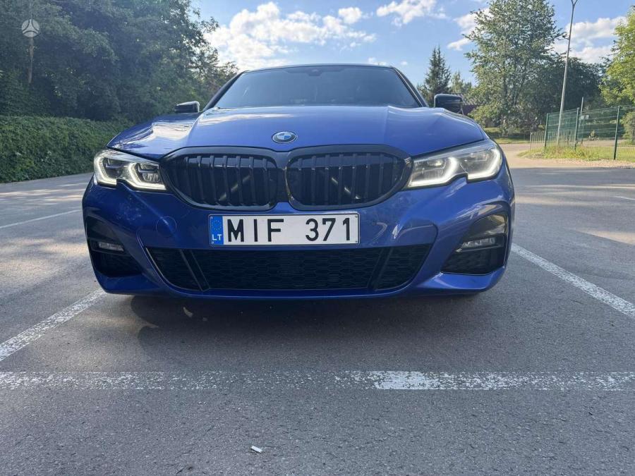 Blue BMW 330 2021 in Elektrenai, with an engine capacity of 2.00 L and mileage of 56 thousand km for 24999 €, photo 9 on AUTOMOTO.COM.LV