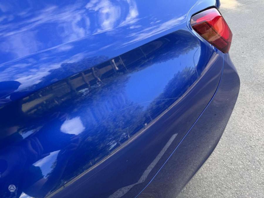 Blue BMW 330 2021 in Elektrenai, with an engine capacity of 2.00 L and mileage of 56 thousand km for 24999 €, photo 38 on AUTOMOTO.COM.LV
