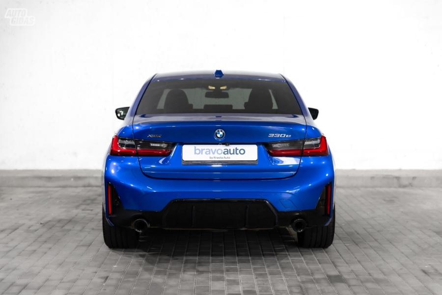 Zils BMW 330 2023 Viļņa, ar dzinēja tilpumu 2.00 L un nobraukumu 72 tūkst. km par 39991 €, foto 11 vietnē AUTOMOTO.COM.LV