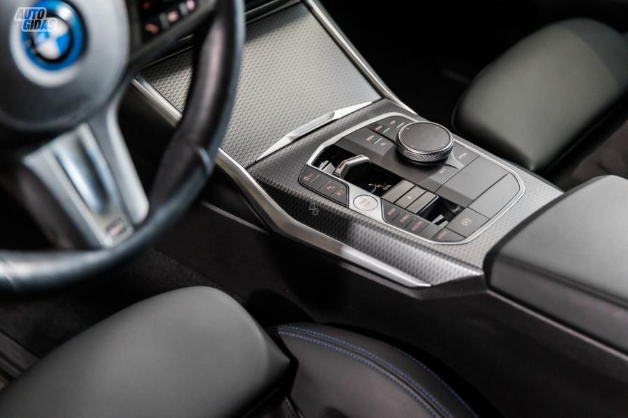 Zils BMW 330 2023 Viļņa, ar dzinēja tilpumu 2.00 L un nobraukumu 72 tūkst. km par 39991 €, foto 13 vietnē AUTOMOTO.COM.LV