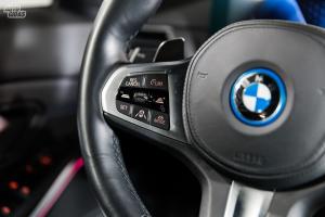 Zils BMW 330 2023 Viļņa, ar dzinēja tilpumu 2.00 L un nobraukumu 72 tūkst. km par 39991 €, foto 17 vietnē AUTOMOTO.COM.LV