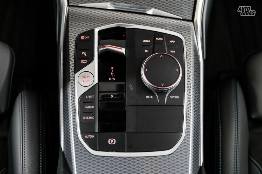 Zils BMW 330 2023 Viļņa, ar dzinēja tilpumu 2.00 L un nobraukumu 72 tūkst. km par 39991 €, foto 20 vietnē AUTOMOTO.COM.LV