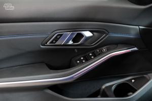 Zils BMW 330 2023 Viļņa, ar dzinēja tilpumu 2.00 L un nobraukumu 72 tūkst. km par 39991 €, foto 22 vietnē AUTOMOTO.COM.LV