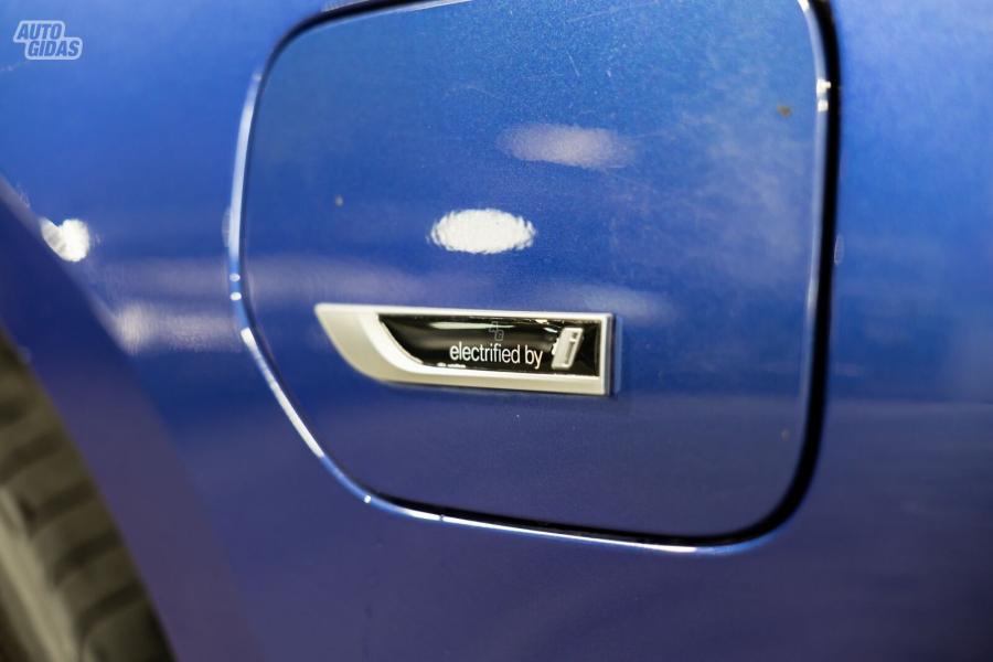 Blue BMW 330 2023 in Vilnius, with an engine capacity of 2.00 L and mileage of 72 thousand km for 38993 €, photo 10 on AUTOMOTO.COM.LV