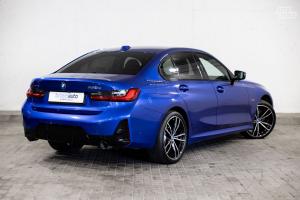 Blue BMW 330 2023 in Vilnius, with an engine capacity of 2.00 L and mileage of 72 thousand km for 38993 €, photo 12 on AUTOMOTO.COM.LV