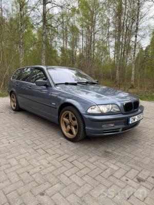 Zils BMW 330 2000 Talsi, ar dzinēja tilpumu 3.00 L un nobraukumu 295 tūkst. km par 4500 €, foto  vietnē AUTOMOTO.COM.LV