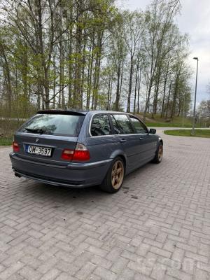 Zils BMW 330 2000 Talsi, ar dzinēja tilpumu 3.00 L un nobraukumu 295 tūkst. km par 4500 €, foto 5 vietnē AUTOMOTO.COM.LV