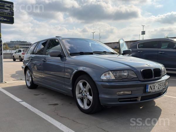 БМВ 330 2000 в Рига на AUTOMOTO.COM.LV Синий БМВ 330 2000 в Рига, объемом двигателя 3.00 л и пробегом 300 тыс. км за 6500 €, фото 3 на AUTOMOTO.COM.LV
