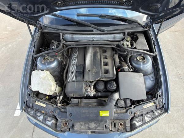 БМВ 330 2000 в Рига на AUTOMOTO.COM.LV Синий БМВ 330 2000 в Рига, объемом двигателя 3.00 л и пробегом 300 тыс. км за 6500 €, фото 8 на AUTOMOTO.COM.LV