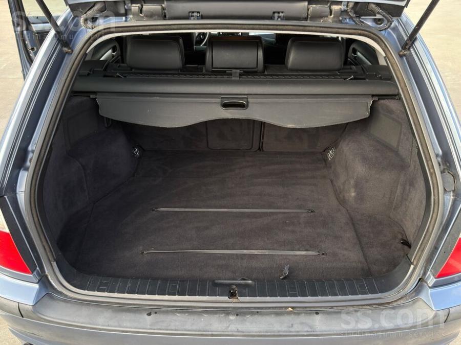 Zils BMW 330 2000 Rīga, ar dzinēja tilpumu 3.00 L un nobraukumu 300 tūkst. km par 6500 €, foto 9 vietnē AUTOMOTO.COM.LV