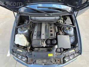 Zils BMW 330 2000 Rīga, ar dzinēja tilpumu 3.00 L un nobraukumu 300 tūkst. km par 5700 €, foto 8 vietnē AUTOMOTO.COM.LV