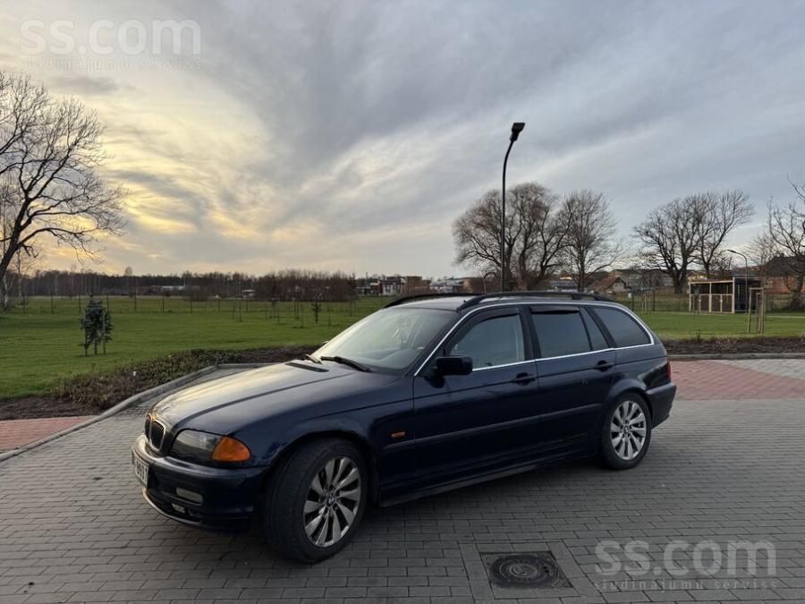 Blue BMW 330 2001 in Kuldiga, with an engine capacity of 3.00 L and mileage of 416 thousand km for 2100 €, photo 3 on AUTOMOTO.COM.LV