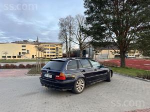 Blue BMW 330 2001 in Kuldiga, with an engine capacity of 3.00 L and mileage of 416 thousand km for 2100 €, photo 6 on AUTOMOTO.COM.LV