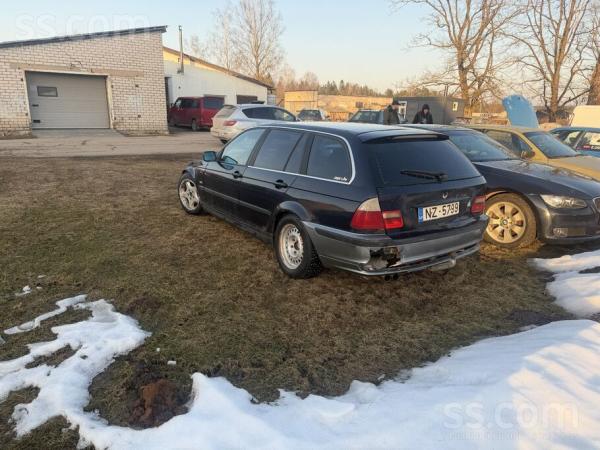 Синий БМВ 330 2001 в Рига, объемом двигателя 3.00 л и пробегом 0 тыс. км за 2450 €, фото 3 на AUTOMOTO.COM.LV