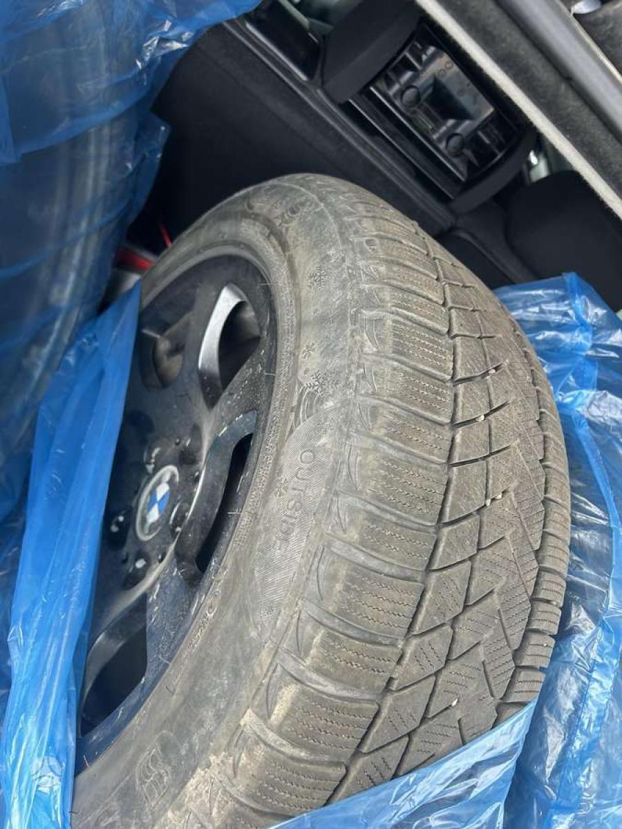 Zils BMW 330 2001 Klaipėda, ar dzinēja tilpumu 2.98 L un nobraukumu 350 tūkst. km par 2600 €, foto 6 vietnē AUTOMOTO.COM.LV