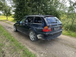 Blue BMW 330 2001 in Riga, with an engine capacity of 3.00 L and mileage of 410 thousand km for 1600 €, photo 4 on AUTOMOTO.COM.LV