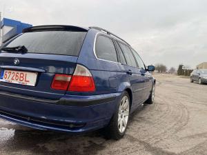 Blue BMW 330 2002 in Marijampole, with an engine capacity of 0.00 L and mileage of 301 thousand km for 4200 €, photo 7 on AUTOMOTO.COM.LV