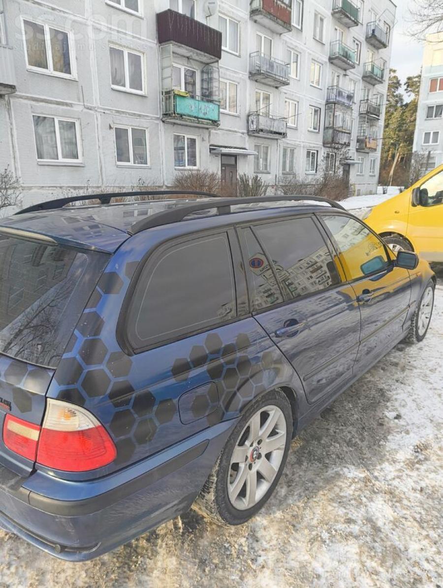 Blue BMW 330 2002 in Liepaja, with an engine capacity of 3.00 L and mileage of 357 thousand km for 2800 €, photo 2 on AUTOMOTO.COM.LV