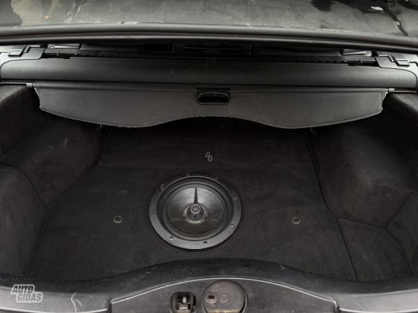 Blue BMW 330 2002 in Vilnius, with an engine capacity of 3.00 L and mileage of 382 thousand km for 1470 €, photo 10 on AUTOMOTO.COM.LV