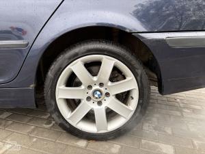 Blue BMW 330 2002 in Vilnius, with an engine capacity of 3.00 L and mileage of 382 thousand km for 1470 €, photo 13 on AUTOMOTO.COM.LV