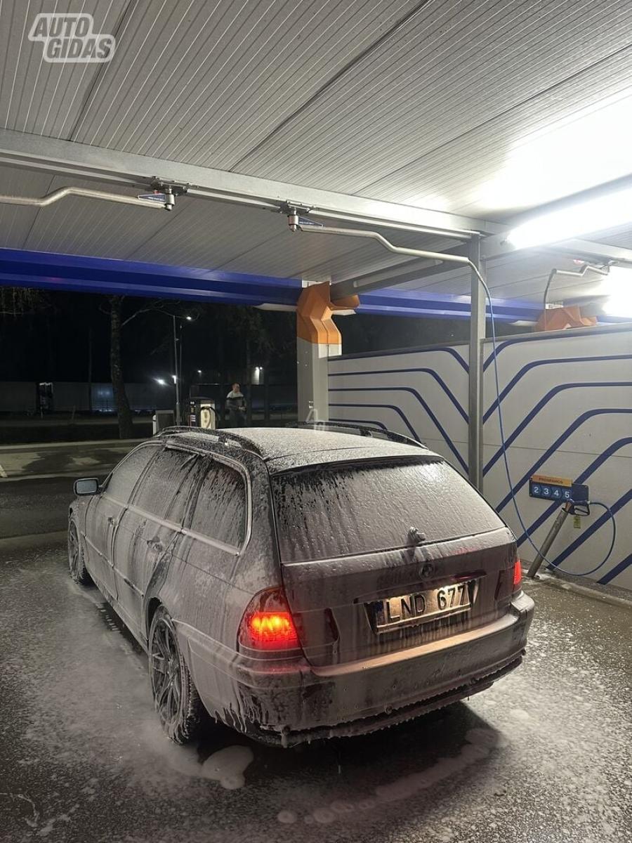 Blue BMW 330 2002 in Vilnius, with an engine capacity of 3.00 L and mileage of 369 thousand km for 1750 €, photo 13 on AUTOMOTO.COM.LV