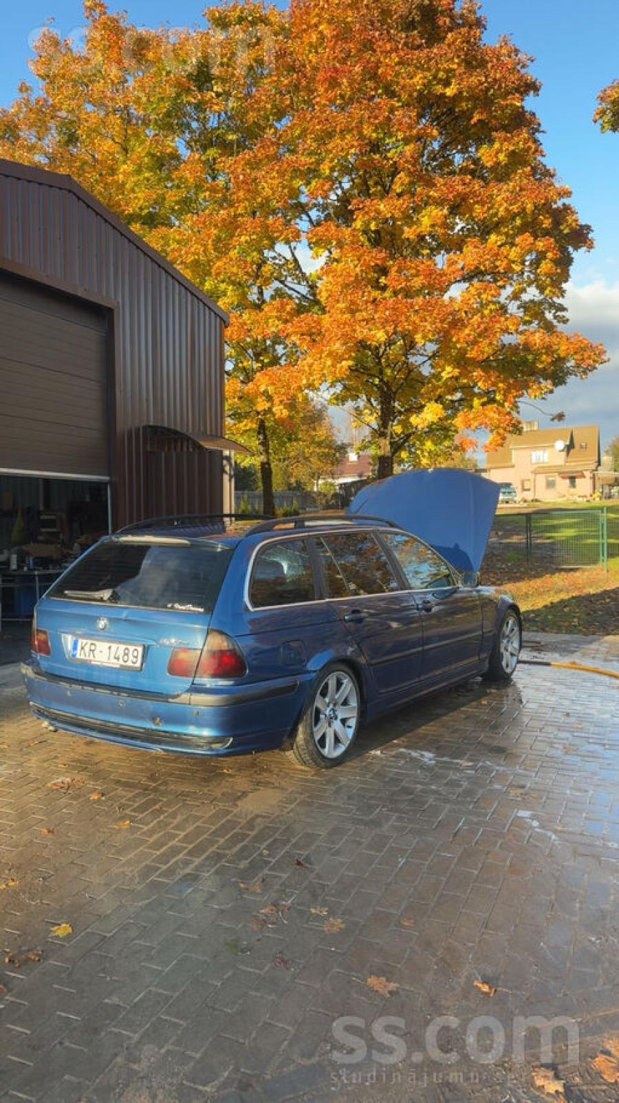 Zils BMW 330 2002 Liepāja, ar dzinēja tilpumu 3.00 L un nobraukumu 430 tūkst. km par 1750 €, foto 3 vietnē AUTOMOTO.COM.LV