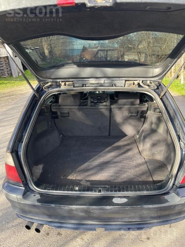 Zils BMW 330 2002 Rēzekne, ar dzinēja tilpumu 3.00 L un nobraukumu 366 tūkst. km par 1250 €, foto 6 vietnē AUTOMOTO.COM.LV
