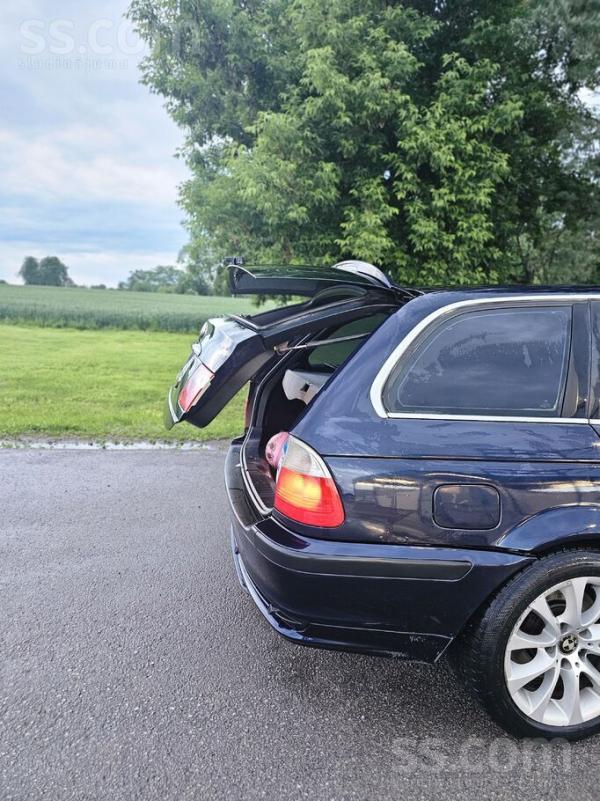 Zils BMW 330 2003 Bauska, ar dzinēja tilpumu 3.00 L un nobraukumu 352 tūkst. km par 2150 €, foto 3 vietnē AUTOMOTO.COM.LV