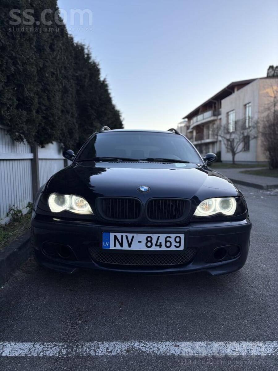 Blue BMW 330 2003 in Riga, with an engine capacity of 3.00 L and mileage of 533 thousand km for 2700 €, photo 1 on AUTOMOTO.COM.LV