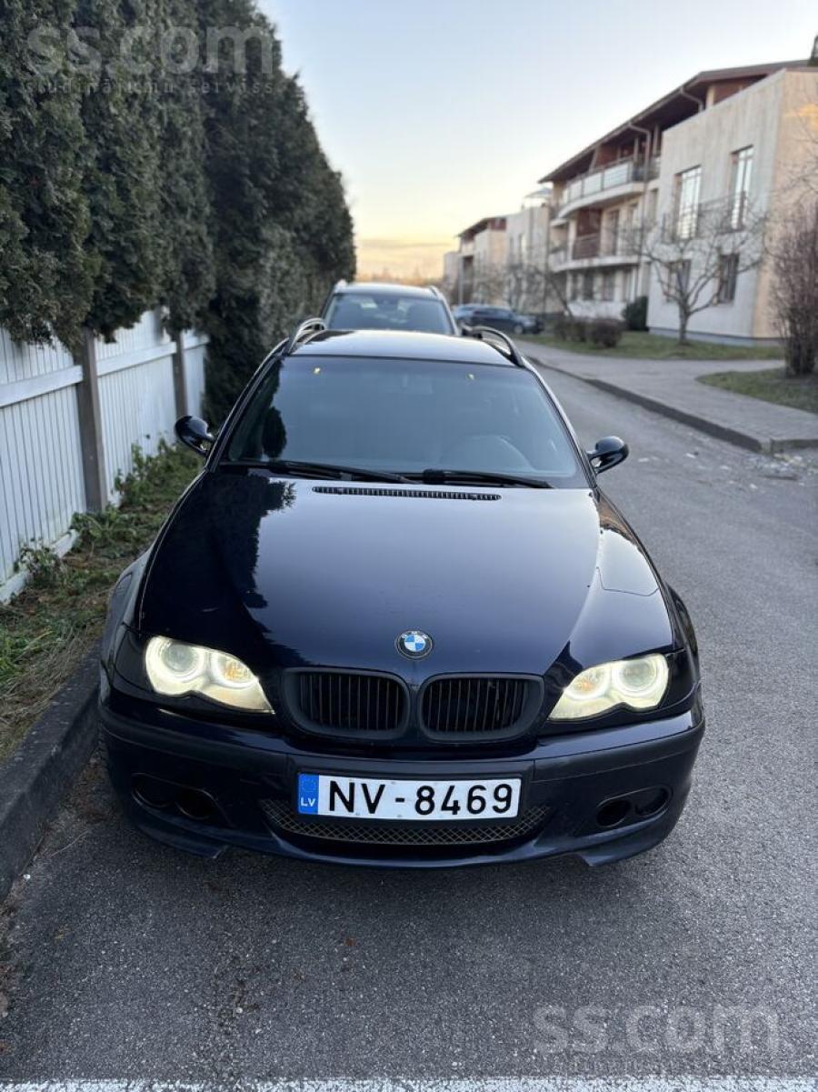 Blue BMW 330 2003 in Riga, with an engine capacity of 3.00 L and mileage of 533 thousand km for 2700 €, photo 3 on AUTOMOTO.COM.LV