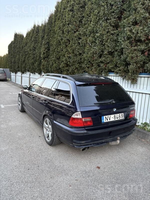 Blue BMW 330 2003 in Riga, with an engine capacity of 3.00 L and mileage of 533 thousand km for 2700 €, photo 7 on AUTOMOTO.COM.LV