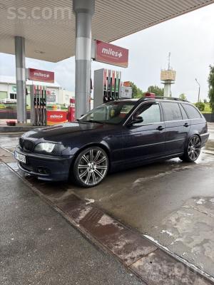 Blue BMW 330 2003 in Riga, with an engine capacity of 3.00 L and mileage of 533 thousand km for 2700 €, photo 18 on AUTOMOTO.COM.LV