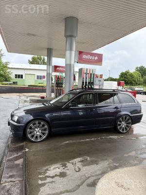Blue BMW 330 2003 in Riga, with an engine capacity of 3.00 L and mileage of 533 thousand km for 2700 €, photo 19 on AUTOMOTO.COM.LV
