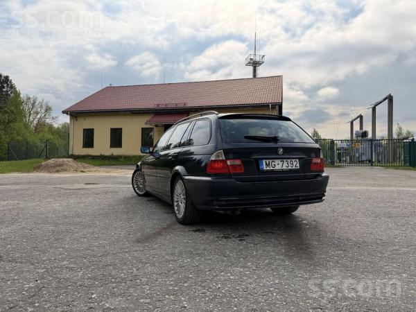 Zils BMW 330 2004 Alūksne, ar dzinēja tilpumu 3.00 L un nobraukumu 450 tūkst. km par 2499 €, foto 5 vietnē AUTOMOTO.COM.LV