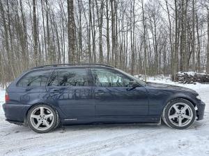 Blue BMW 330 2004 in Riga, with an engine capacity of 3.00 L and mileage of 0 thousand km for 2400 €, photo 7 on AUTOMOTO.COM.LV