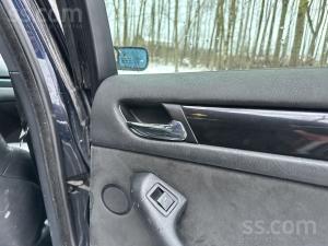 Blue BMW 330 2004 in Riga, with an engine capacity of 3.00 L and mileage of 0 thousand km for 2400 €, photo 19 on AUTOMOTO.COM.LV