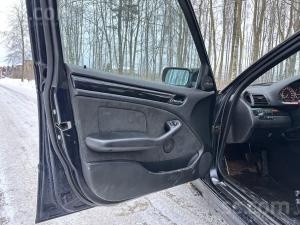 Blue BMW 330 2004 in Riga, with an engine capacity of 3.00 L and mileage of 0 thousand km for 2400 €, photo 20 on AUTOMOTO.COM.LV
