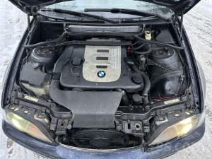 Blue BMW 330 2004 in Riga, with an engine capacity of 3.00 L and mileage of 0 thousand km for 2400 €, photo 21 on AUTOMOTO.COM.LV