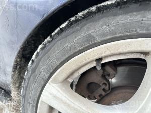 Blue BMW 330 2004 in Riga, with an engine capacity of 3.00 L and mileage of 0 thousand km for 2400 €, photo 23 on AUTOMOTO.COM.LV