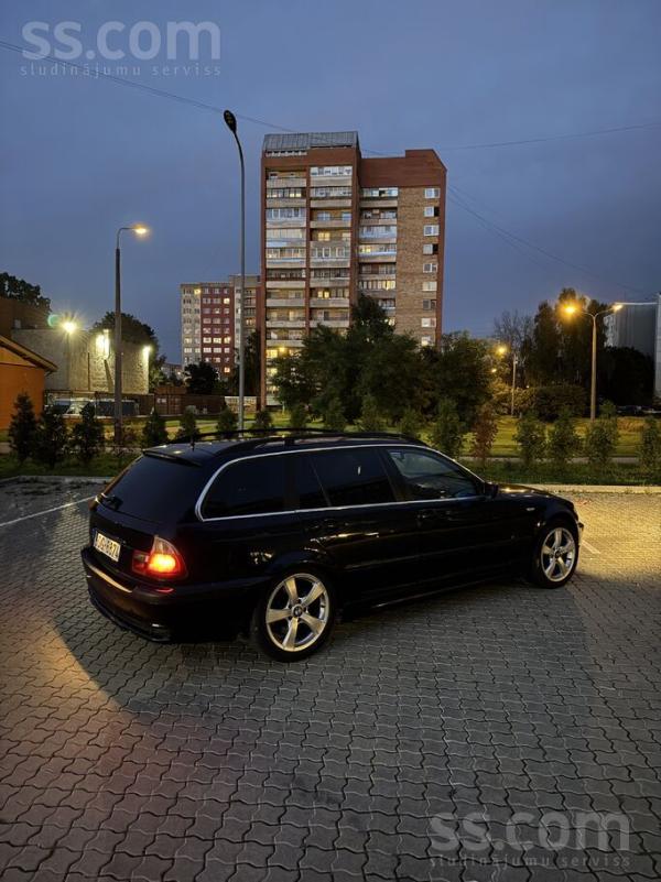 Blue BMW 330 2004 in Riga, with an engine capacity of 3.00 L and mileage of 375 thousand km for 3100 €, photo 3 on AUTOMOTO.COM.LV